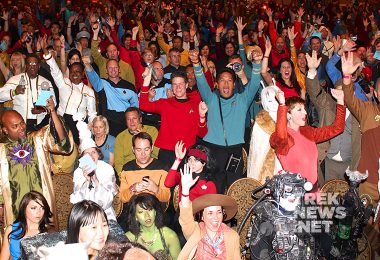 The Ultimate Star Trek & Comic Con Survival Guide - TREKNEWS.NET | Your ...